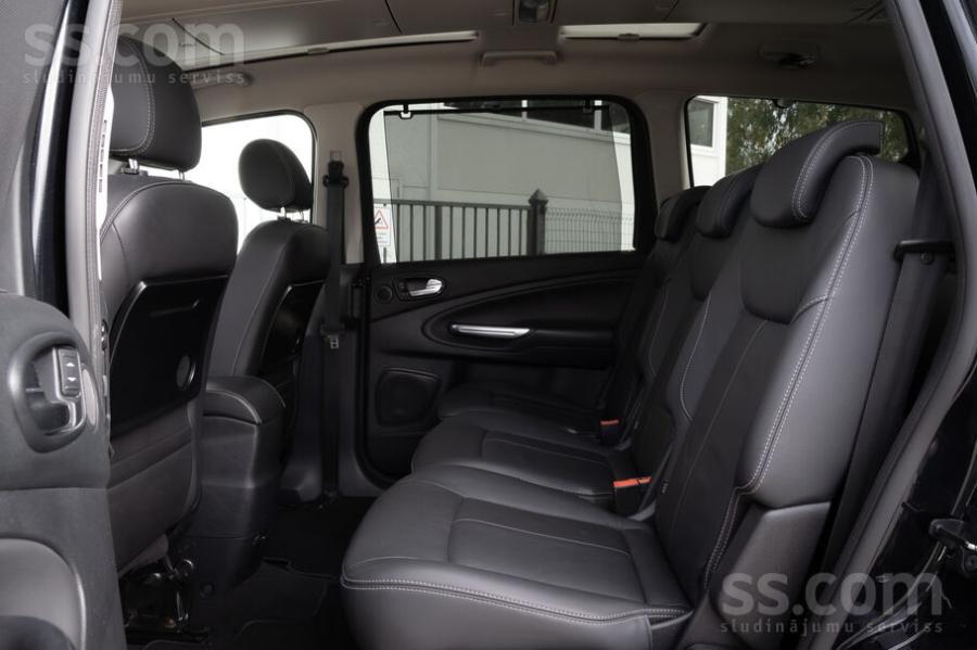 Melns Ford Galaxy 2012 Tukums, ar dzinēja tilpumu 2.20 L un nobraukumu 233 tūkst. km par 7990 €, foto 13 vietnē AUTOMOTO.COM.LV