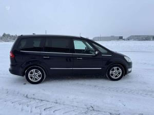 Melns Ford Galaxy 2013 Viļņa, ar dzinēja tilpumu 2.00 L un nobraukumu 275 tūkst. km par 4900 €, foto 7 vietnē AUTOMOTO.COM.LV