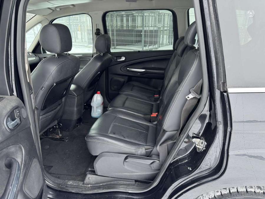Melns Ford Galaxy 2013 Viļņa, ar dzinēja tilpumu 2.00 L un nobraukumu 275 tūkst. km par 4900 €, foto 12 vietnē AUTOMOTO.COM.LV