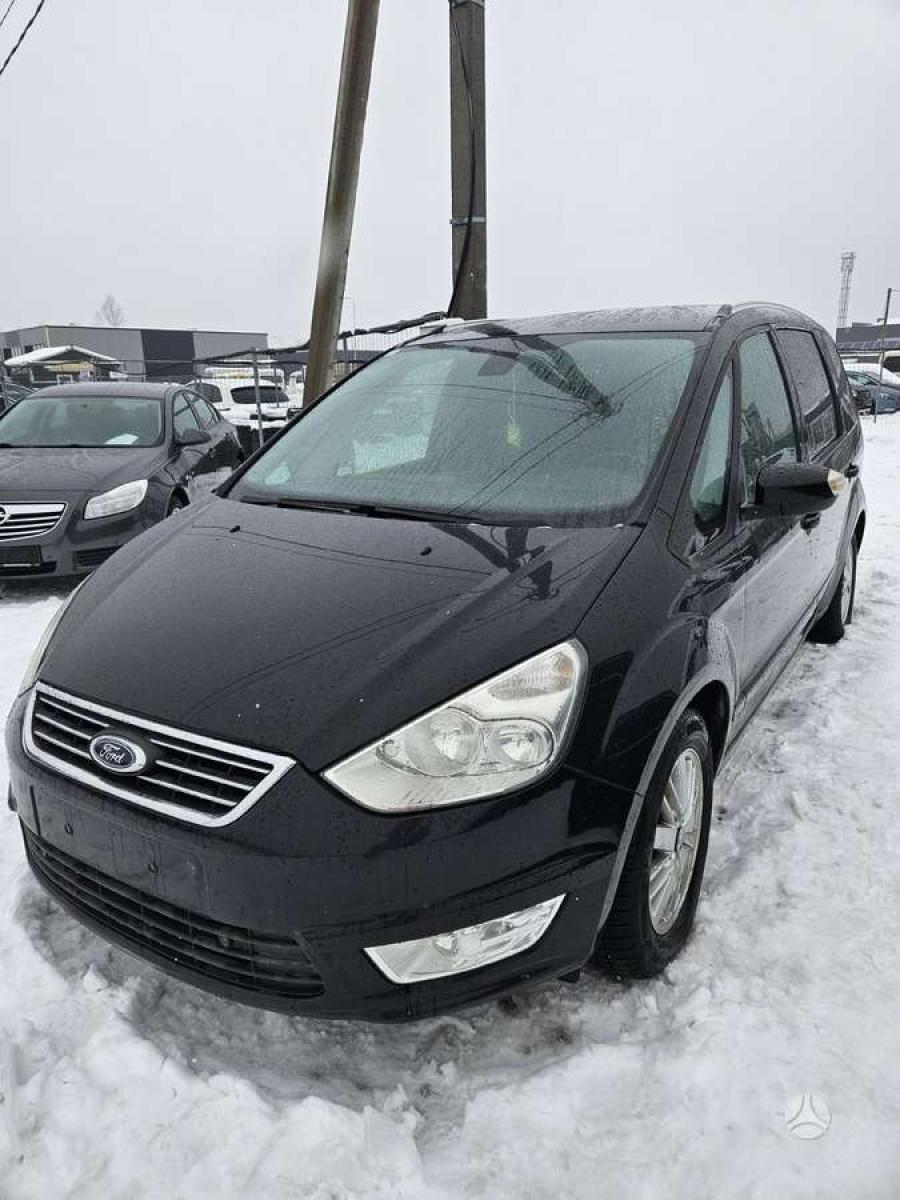 Black Ford Galaxy 2013 in Kaunas, with an engine capacity of 2.00 L and mileage of 247 thousand km for 4900 €, photo 1 on AUTOMOTO.COM.LV