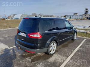Melns Ford Galaxy 2013 Liepāja, ar dzinēja tilpumu 2.20 L un nobraukumu 243 tūkst. km par 5000 €, foto 4 vietnē AUTOMOTO.COM.LV