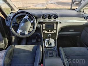 Melns Ford Galaxy 2013 Liepāja, ar dzinēja tilpumu 2.20 L un nobraukumu 243 tūkst. km par 5000 €, foto 9 vietnē AUTOMOTO.COM.LV