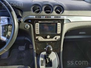 Melns Ford Galaxy 2013 Liepāja, ar dzinēja tilpumu 2.20 L un nobraukumu 243 tūkst. km par 5000 €, foto 12 vietnē AUTOMOTO.COM.LV
