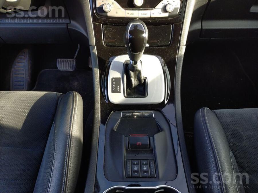 Melns Ford Galaxy 2013 Liepāja, ar dzinēja tilpumu 2.20 L un nobraukumu 243 tūkst. km par 5000 €, foto 13 vietnē AUTOMOTO.COM.LV