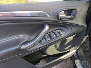 Melns Ford Galaxy 2013 Liepāja, ar dzinēja tilpumu 2.20 L un nobraukumu 243 tūkst. km par 5000 €, foto 14 vietnē AUTOMOTO.COM.LV