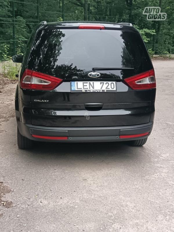 Black Ford Galaxy 2013 in Kaunas, with an engine capacity of 2.00 L and mileage of 365 thousand km for 3900 €, photo 5 on AUTOMOTO.COM.LV