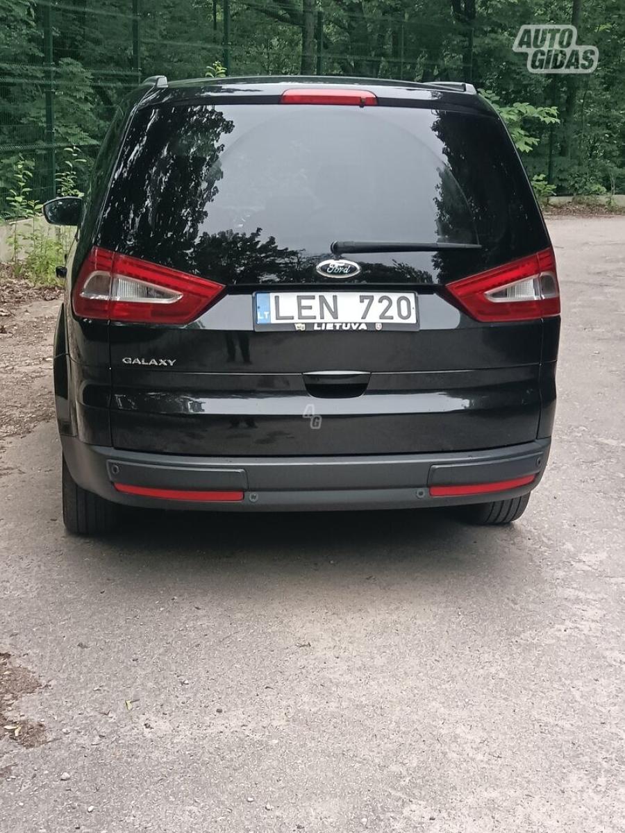 Black Ford Galaxy 2013 in Kaunas, with an engine capacity of 2.00 L and mileage of 365 thousand km for 3900 €, photo 6 on AUTOMOTO.COM.LV