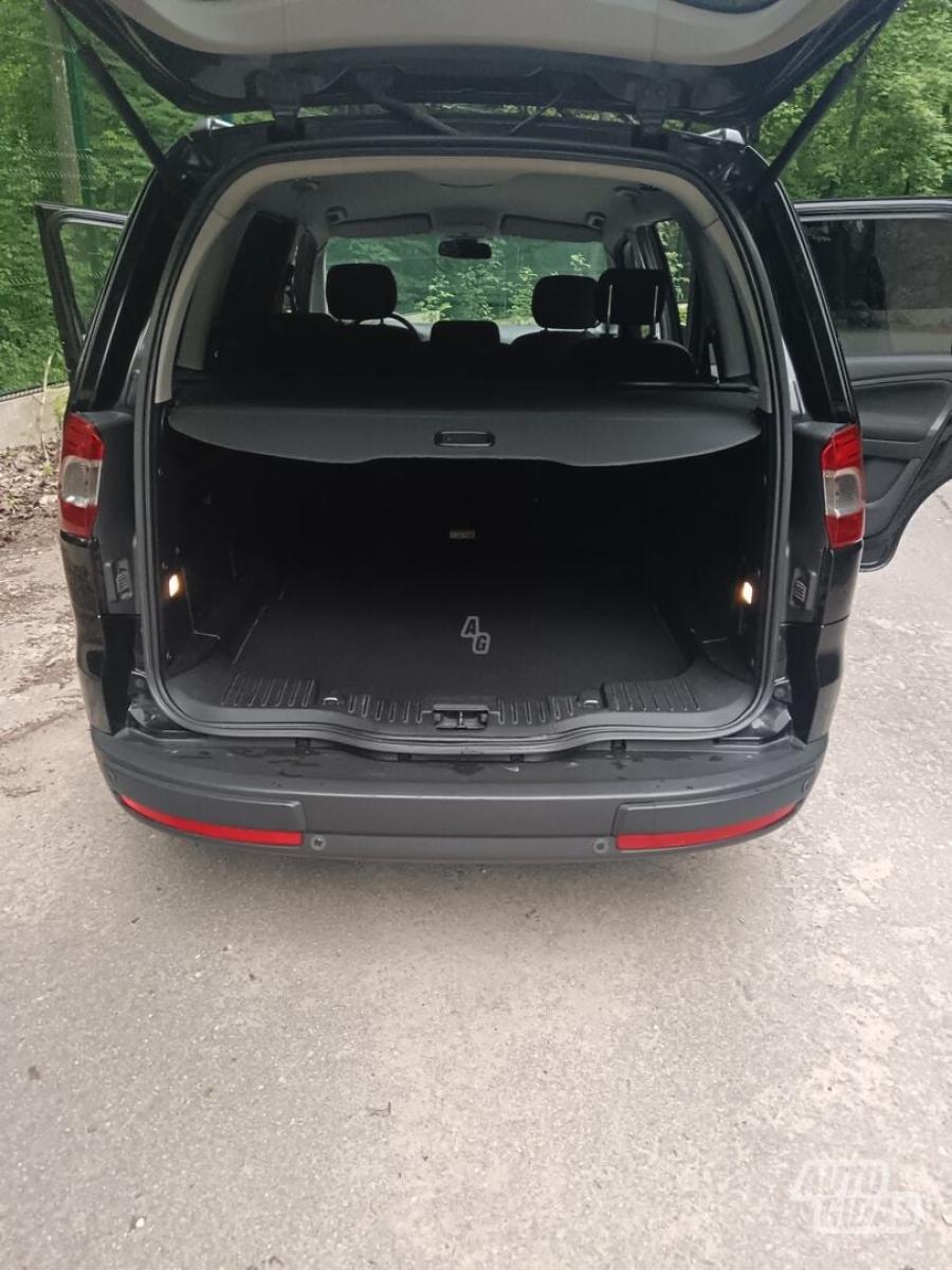Black Ford Galaxy 2013 in Kaunas, with an engine capacity of 2.00 L and mileage of 365 thousand km for 3900 €, photo 13 on AUTOMOTO.COM.LV
