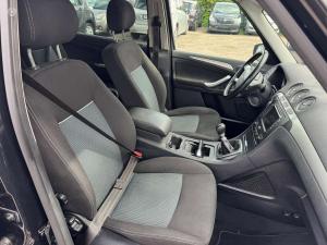 Melns Ford Galaxy 2013 Jurbarkas, ar dzinēja tilpumu 2.00 L un nobraukumu 288 tūkst. km par 5950 €, foto 14 vietnē AUTOMOTO.COM.LV