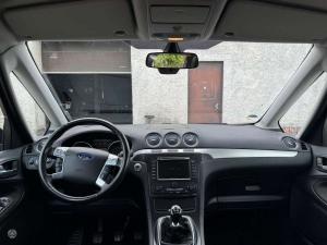 Melns Ford Galaxy 2013 Jurbarkas, ar dzinēja tilpumu 2.00 L un nobraukumu 288 tūkst. km par 5950 €, foto 18 vietnē AUTOMOTO.COM.LV