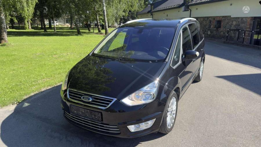 Black Ford Galaxy 2013 in Panevezys, with an engine capacity of 2.00 L and mileage of 280 thousand km for 6000 €, photo 4 on AUTOMOTO.COM.LV