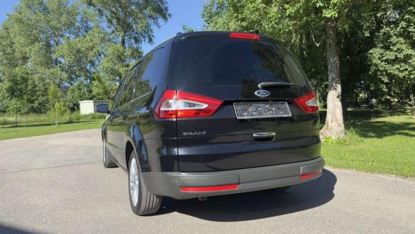 Melns Ford Galaxy 2013 Panevēža, ar dzinēja tilpumu 2.00 L un nobraukumu 280 tūkst. km par 6000 €, foto 7 vietnē AUTOMOTO.COM.LV