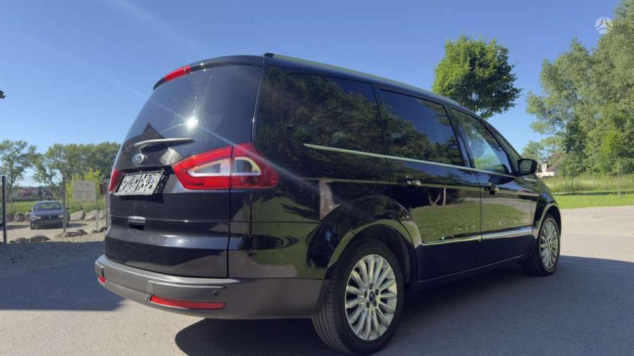 Black Ford Galaxy 2013 in Panevezys, with an engine capacity of 2.00 L and mileage of 280 thousand km for 6000 €, photo 10 on AUTOMOTO.COM.LV