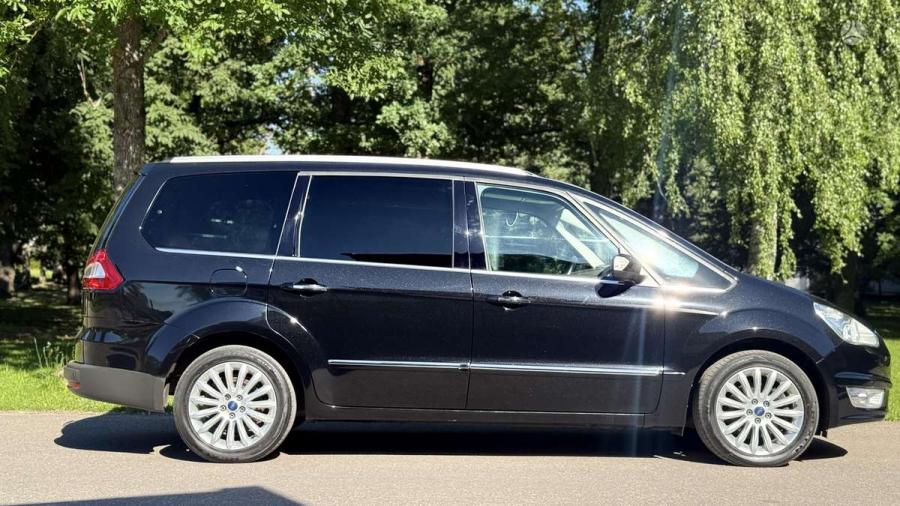 Black Ford Galaxy 2013 in Panevezys, with an engine capacity of 2.00 L and mileage of 280 thousand km for 6000 €, photo 16 on AUTOMOTO.COM.LV