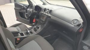 Black Ford Galaxy 2013 in Siauliai, with an engine capacity of 2.00 L and mileage of 0 thousand km for 5900 €, photo 11 on AUTOMOTO.COM.LV