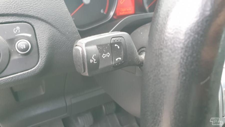 Black Ford Galaxy 2013 in Siauliai, with an engine capacity of 2.00 L and mileage of 0 thousand km for 5900 €, photo 13 on AUTOMOTO.COM.LV