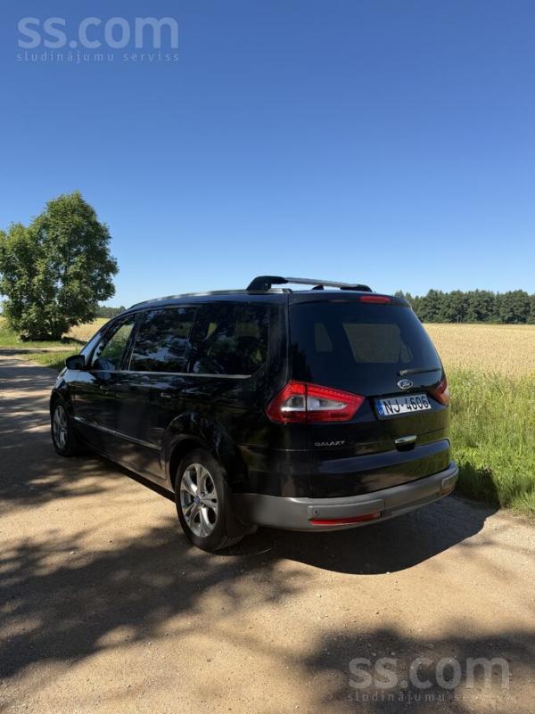 Melns Ford Galaxy 2013 Rēzekne, ar dzinēja tilpumu 2.00 L un nobraukumu 216 tūkst. km par 9200 €, foto 2 vietnē AUTOMOTO.COM.LV
