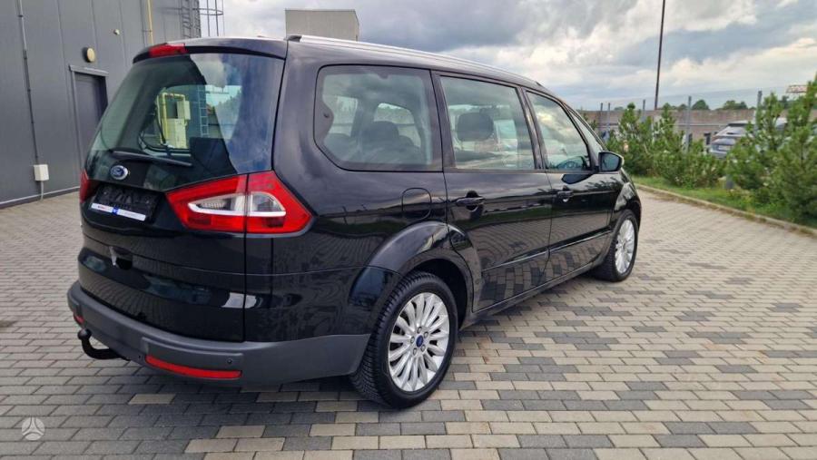 Black Ford Galaxy 2013 in Siauliai, with an engine capacity of 2.00 L and mileage of 0 thousand km for 5900 €, photo 5 on AUTOMOTO.COM.LV