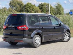 Black Ford Galaxy 2013 in Taurage, with an engine capacity of 2.00 L and mileage of 338 thousand km for 5300 €, photo 9 on AUTOMOTO.COM.LV