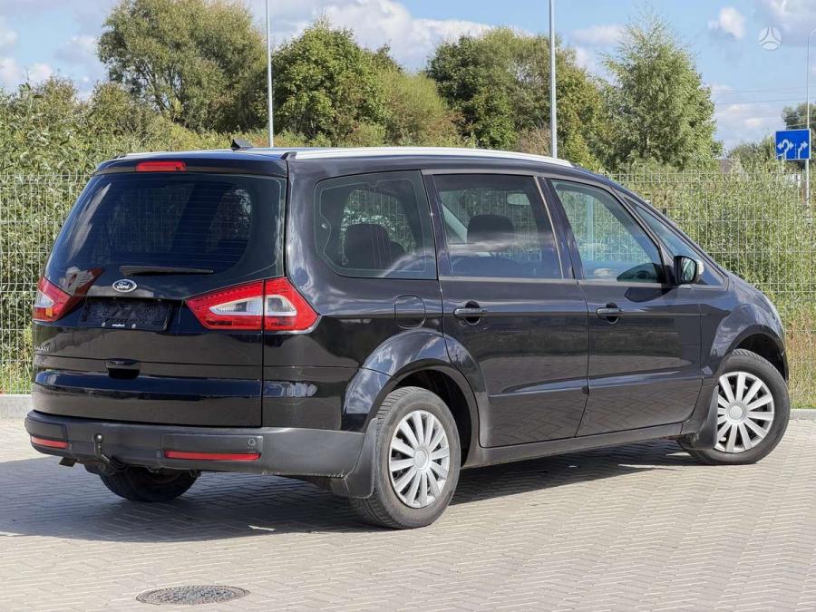 Black Ford Galaxy 2013 in Taurage, with an engine capacity of 2.00 L and mileage of 338 thousand km for 5300 €, photo 9 on AUTOMOTO.COM.LV