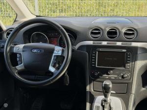Black Ford Galaxy 2013 in Taurage, with an engine capacity of 2.00 L and mileage of 338 thousand km for 5300 €, photo 18 on AUTOMOTO.COM.LV