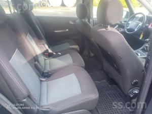 Black Ford Galaxy 2013 in Riga, with an engine capacity of 2.00 L and mileage of 317 thousand km for 7350 €, photo 5 on AUTOMOTO.COM.LV