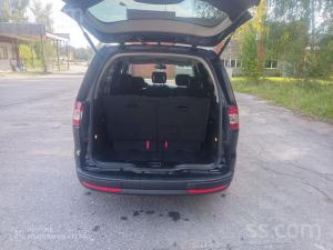 Black Ford Galaxy 2013 in Riga, with an engine capacity of 2.00 L and mileage of 317 thousand km for 7350 €, photo 9 on AUTOMOTO.COM.LV