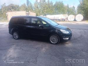 Black Ford Galaxy 2013 in Riga, with an engine capacity of 2.00 L and mileage of 317 thousand km for 7350 €, photo 11 on AUTOMOTO.COM.LV