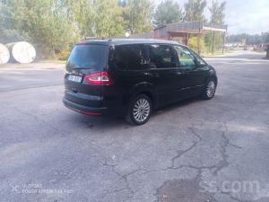 Black Ford Galaxy 2013 in Riga, with an engine capacity of 2.00 L and mileage of 317 thousand km for 7350 €, photo 12 on AUTOMOTO.COM.LV