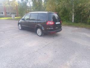 Black Ford Galaxy 2013 in Riga, with an engine capacity of 2.00 L and mileage of 317 thousand km for 7350 €, photo 14 on AUTOMOTO.COM.LV