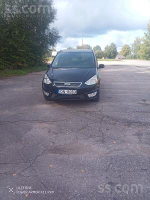 Black Ford Galaxy 2013 in Riga, with an engine capacity of 2.00 L and mileage of 317 thousand km for 7350 €, photo 16 on AUTOMOTO.COM.LV