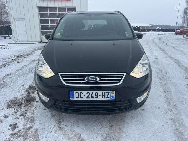 Melns Ford Galaxy 2014 Tauragė, ar dzinēja tilpumu 1.56 L un nobraukumu 185 tūkst. km par 6900 €, foto 3 vietnē AUTOMOTO.COM.LV