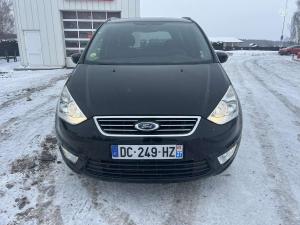 Melns Ford Galaxy 2014 Tauragė, ar dzinēja tilpumu 1.56 L un nobraukumu 185 tūkst. km par 6900 €, foto 3 vietnē AUTOMOTO.COM.LV
