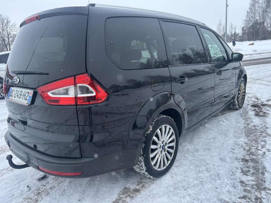 Melns Ford Galaxy 2014 Tauragė, ar dzinēja tilpumu 1.56 L un nobraukumu 185 tūkst. km par 6900 €, foto 6 vietnē AUTOMOTO.COM.LV