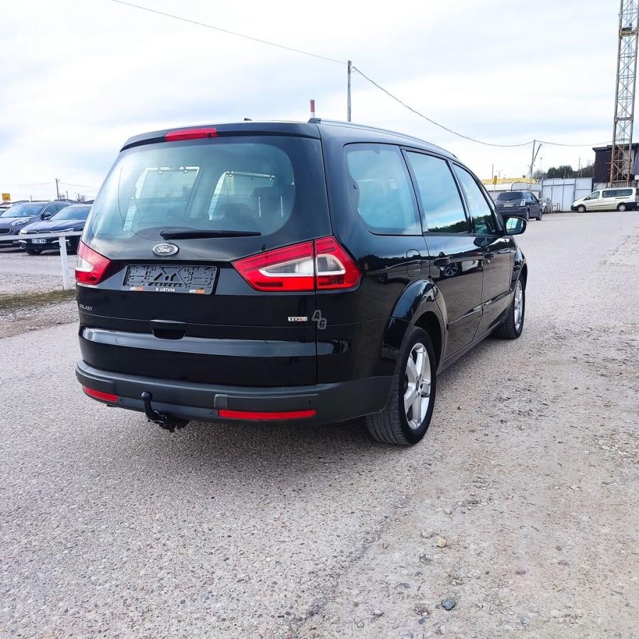 Black Ford Galaxy 2014 in Vilnius, with an engine capacity of 2.00 L and mileage of 290 thousand km for 6300 €, photo 9 on AUTOMOTO.COM.LV