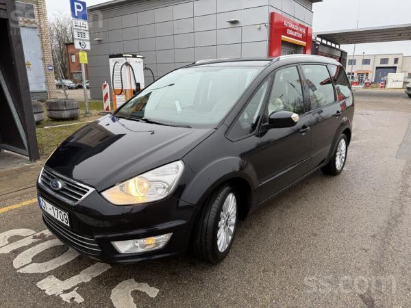 Melns Ford Galaxy 2014 Cēsis, ar dzinēja tilpumu 2.00 L un nobraukumu 286 tūkst. km par 6450 €, foto 2 vietnē AUTOMOTO.COM.LV