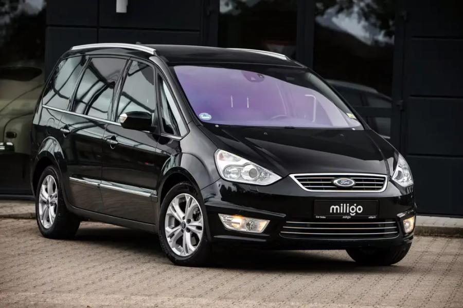 Black Ford Galaxy 2014 in Jelgava, with an engine capacity of 2.00 L and mileage of 377 thousand km for 7350 €, photo 5 on AUTOMOTO.COM.LV