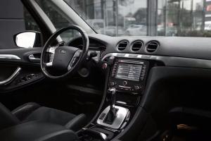 Black Ford Galaxy 2014 in Jelgava, with an engine capacity of 2.00 L and mileage of 377 thousand km for 7350 €, photo 20 on AUTOMOTO.COM.LV