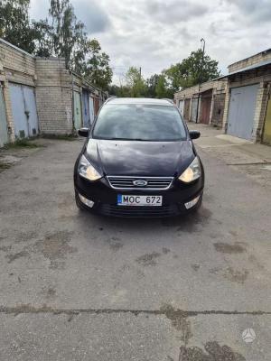 Melns Ford Galaxy 2014 Kauņa, ar dzinēja tilpumu 2.00 L un nobraukumu 291 tūkst. km par 5100 €, foto 3 vietnē AUTOMOTO.COM.LV