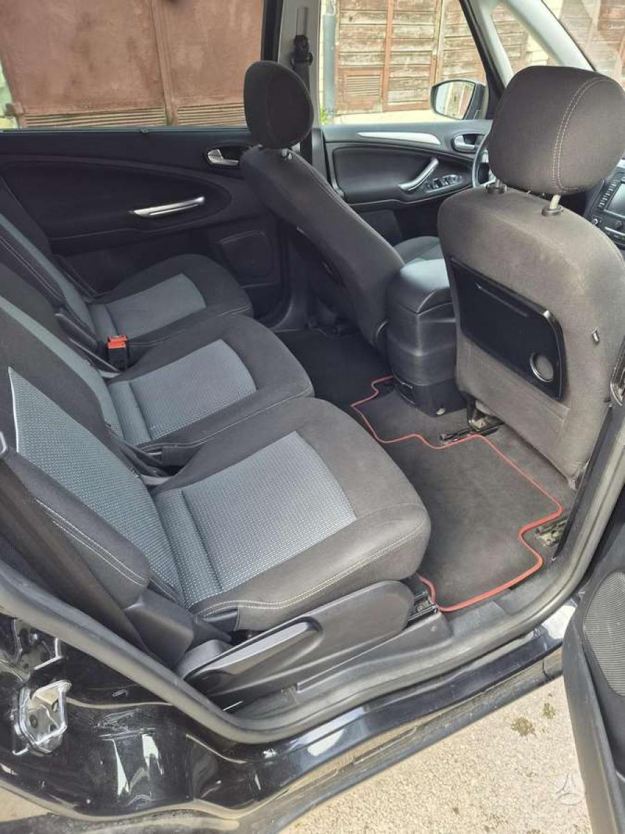 Melns Ford Galaxy 2014 Kauņa, ar dzinēja tilpumu 2.00 L un nobraukumu 291 tūkst. km par 5100 €, foto 12 vietnē AUTOMOTO.COM.LV