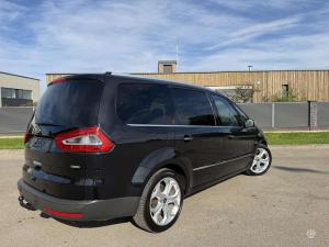 Black Ford Galaxy 2014 in Siauliai, with an engine capacity of 2.00 L and mileage of 236 thousand km for 6750 €, photo 5 on AUTOMOTO.COM.LV