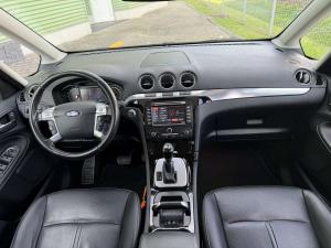 Black Ford Galaxy 2014 in Siauliai, with an engine capacity of 2.00 L and mileage of 236 thousand km for 6750 €, photo 15 on AUTOMOTO.COM.LV