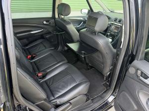 Black Ford Galaxy 2014 in Siauliai, with an engine capacity of 2.00 L and mileage of 236 thousand km for 6750 €, photo 22 on AUTOMOTO.COM.LV