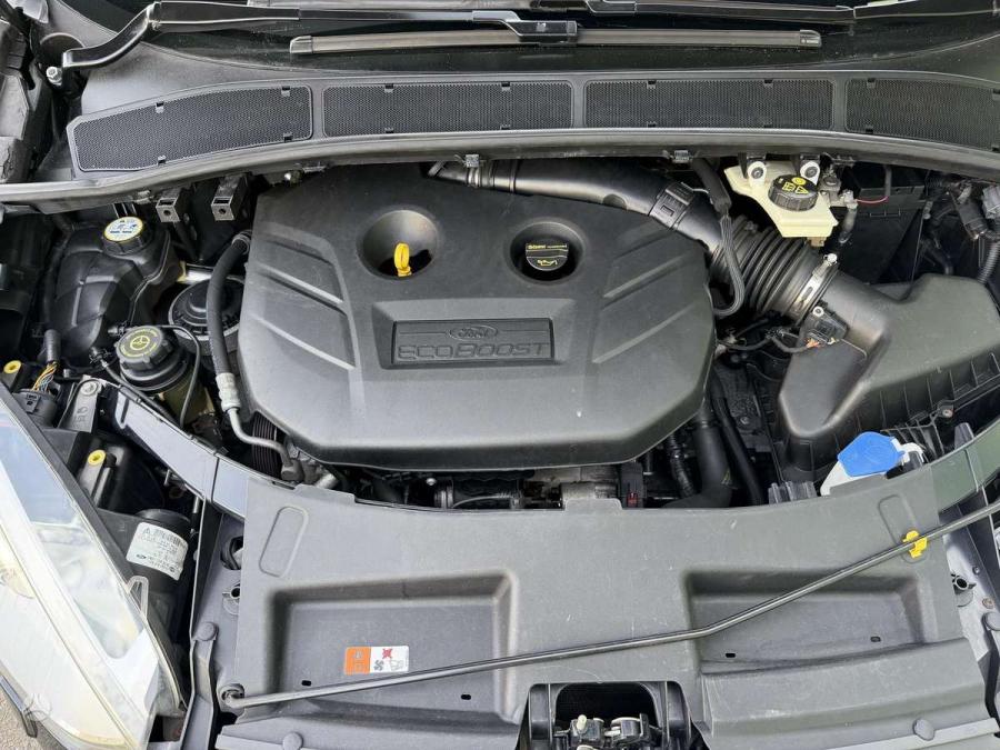 Black Ford Galaxy 2014 in Siauliai, with an engine capacity of 2.00 L and mileage of 236 thousand km for 6750 €, photo 32 on AUTOMOTO.COM.LV