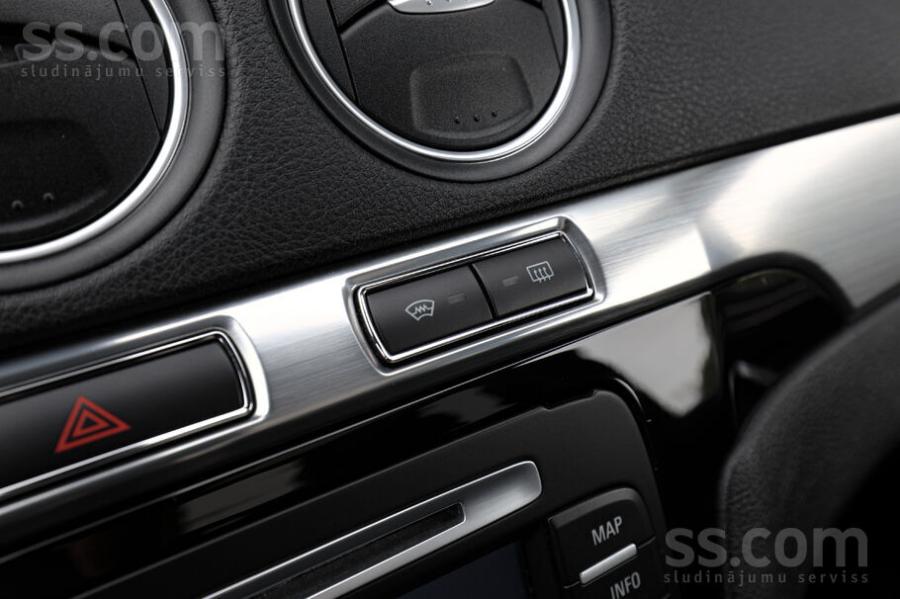 Melns Ford Galaxy 2014 Jelgava, ar dzinēja tilpumu 2.00 L un nobraukumu 0 tūkst. km par 6990 €, foto 21 vietnē AUTOMOTO.COM.LV
