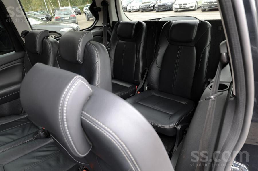 Melns Ford Galaxy 2014 Jelgava, ar dzinēja tilpumu 2.00 L un nobraukumu 0 tūkst. km par 6990 €, foto 33 vietnē AUTOMOTO.COM.LV