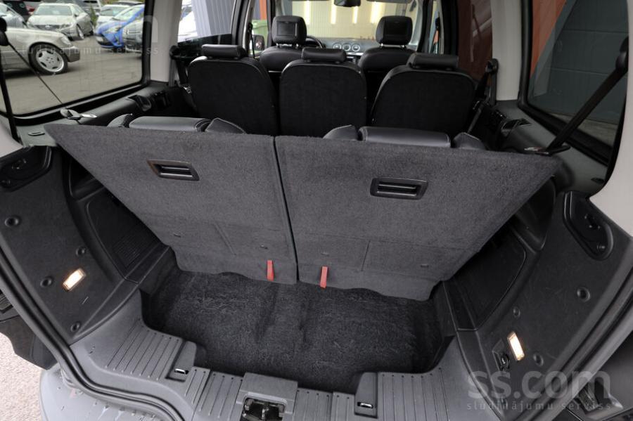 Melns Ford Galaxy 2014 Jelgava, ar dzinēja tilpumu 2.00 L un nobraukumu 0 tūkst. km par 6990 €, foto 35 vietnē AUTOMOTO.COM.LV