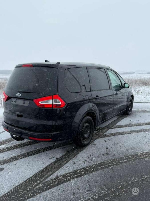 Black Ford Galaxy 2015 in Plunge, with an engine capacity of 2.00 L and mileage of 284 thousand km for 5600 €, photo 1 on AUTOMOTO.COM.LV