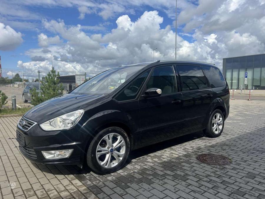 Black Ford Galaxy 2015 in Siauliai, with an engine capacity of 2.00 L and mileage of 264 thousand km for 5600 €, photo 8 on AUTOMOTO.COM.LV