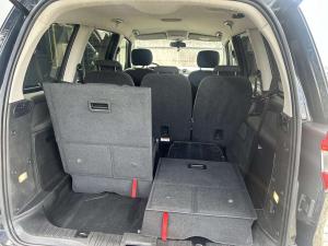 Black Ford Galaxy 2015 in Siauliai, with an engine capacity of 2.00 L and mileage of 264 thousand km for 5600 €, photo 14 on AUTOMOTO.COM.LV
